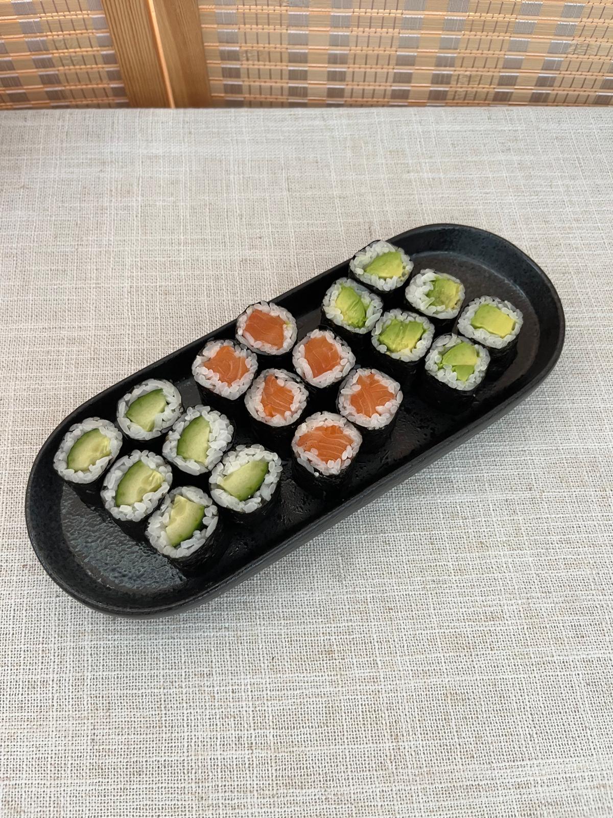 Maki Lover (18 pcs) – Higasa Sushi HK